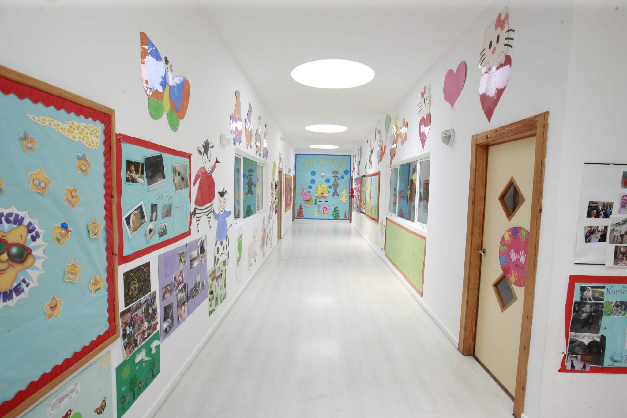 Instalaciones educativas y deportivas del Colegio bilingüe Iale School