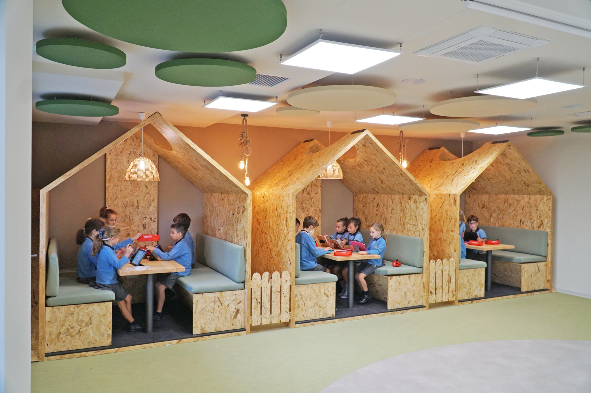 Instalaciones educativas y deportivas del Colegio bilingüe Iale School